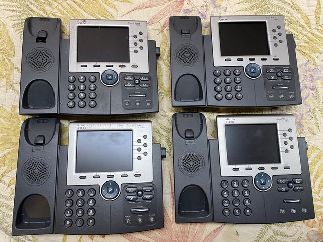 LOT of 4 CISCO 7962 CP-7962G IP Business VOIP Phone Telephone with ...