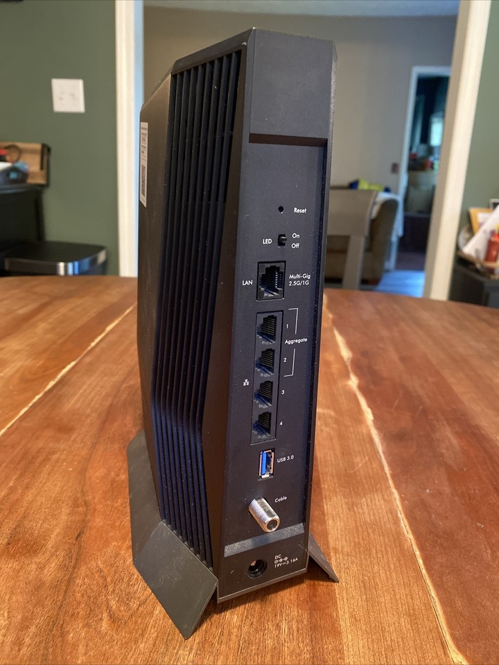 Netgear Nighthawk AX6000 Cable Modem With Built-in WiFi 6 Router ...