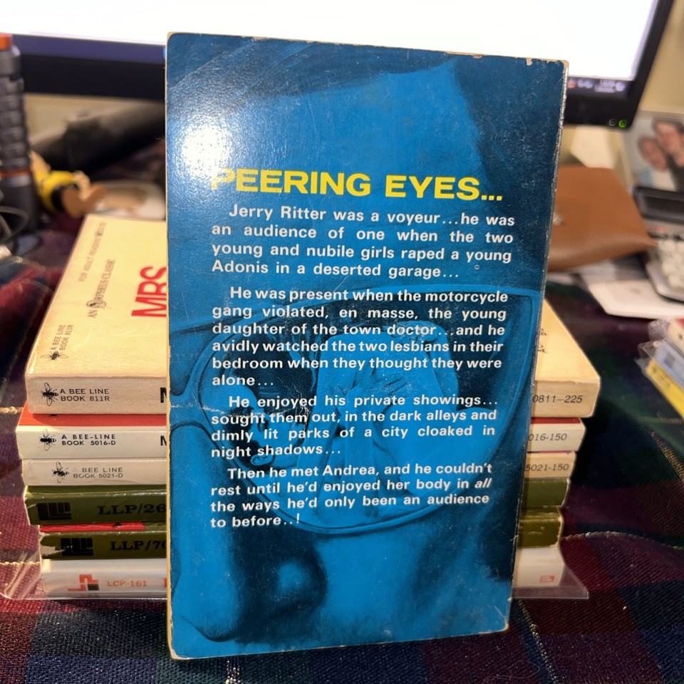 PEEPHOLE PERVERT Sleaze GGA pulp Bee-Line Book PBO #407n Lesbiana | eBay