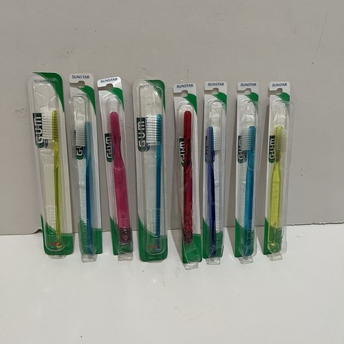 311: GUM Classic Toothbrush Compact Slender 3-Row Head Soft Bristles ...