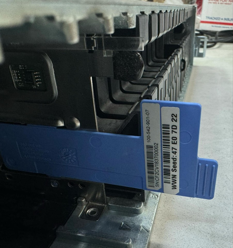 DELL EMC OPE25 Unity 400 25x SFF Storage FLASH RAID Disk Drive Array ...