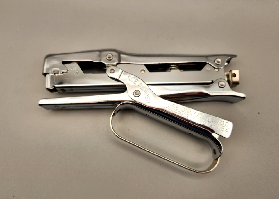 Vintage ACE Clipper 702 Stapler | eBay
