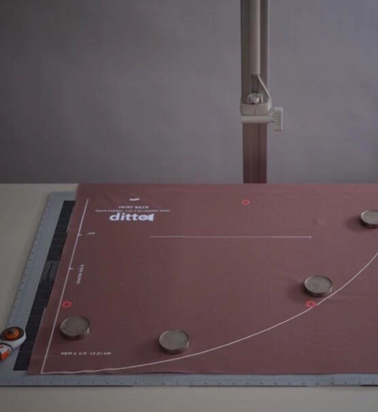 SINGER DITTO Paperless Pattern Projector Seamstress Sewing Designer ...