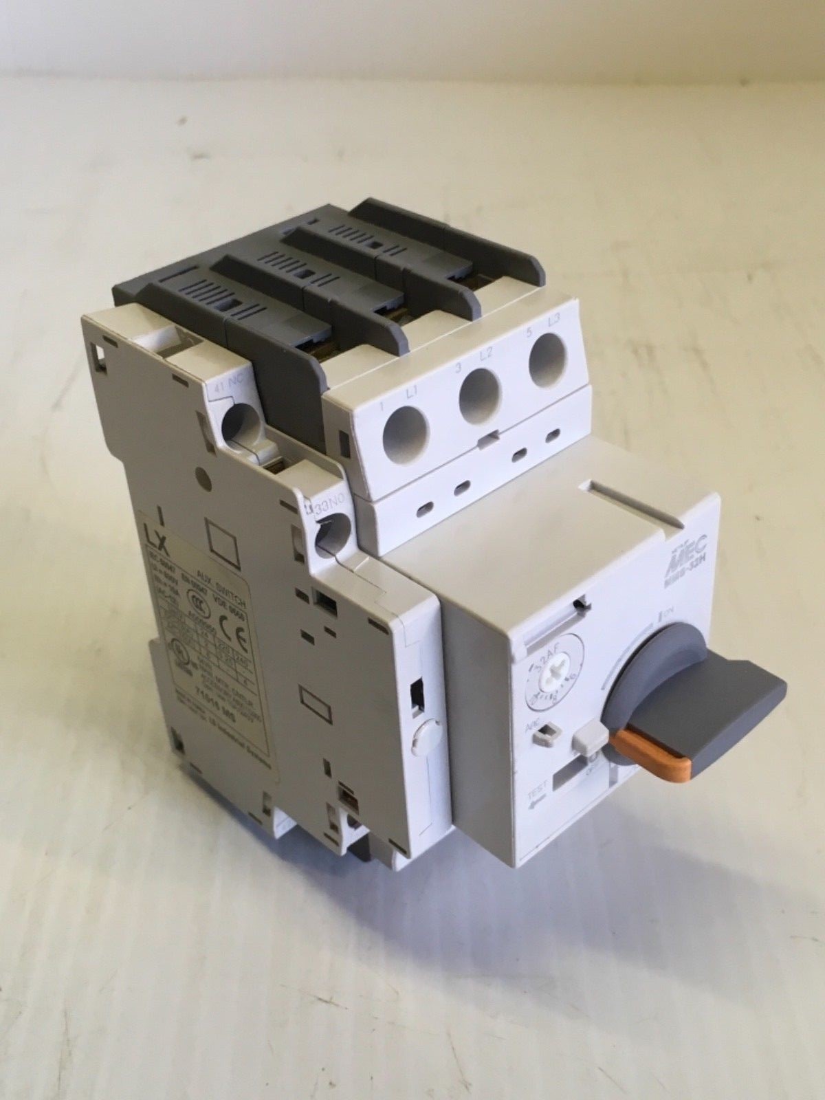 LS Industrial Systems MEC MMS-32H Manual Comb Motor Controller w Aux ...