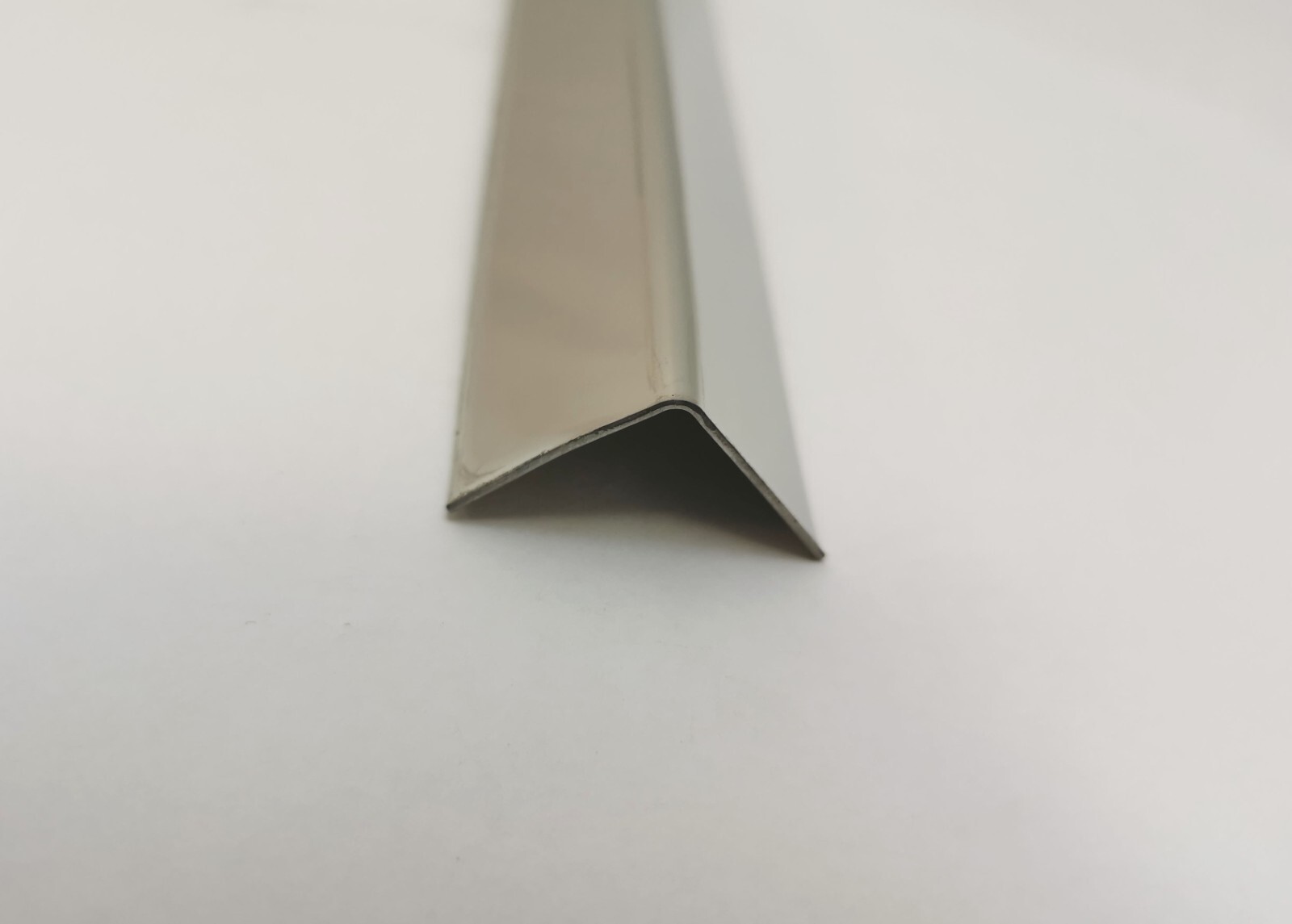 1M / 2M Stainless Steel Corner Angle Edge Trim 15MM 20MM 25MM Sizes ...