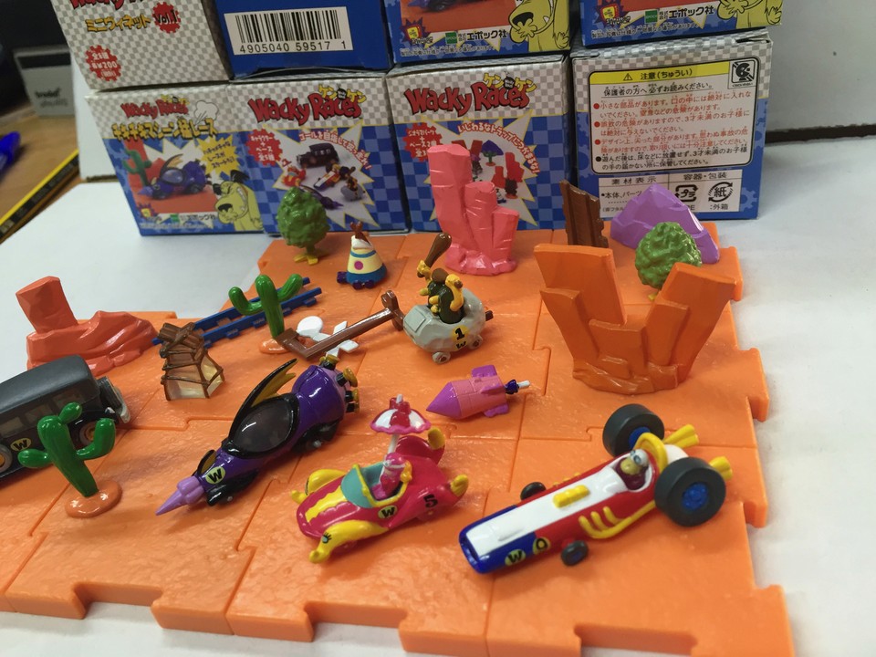 Epoch Gashapon Wacky Races DIORAMA with 5x Mini CARS Mean Machine 2 ...