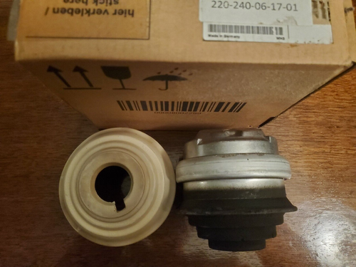 2000-2011 Mercedes 220 240 06 17 Engine Mount | Genuine | Germany | Clk ...