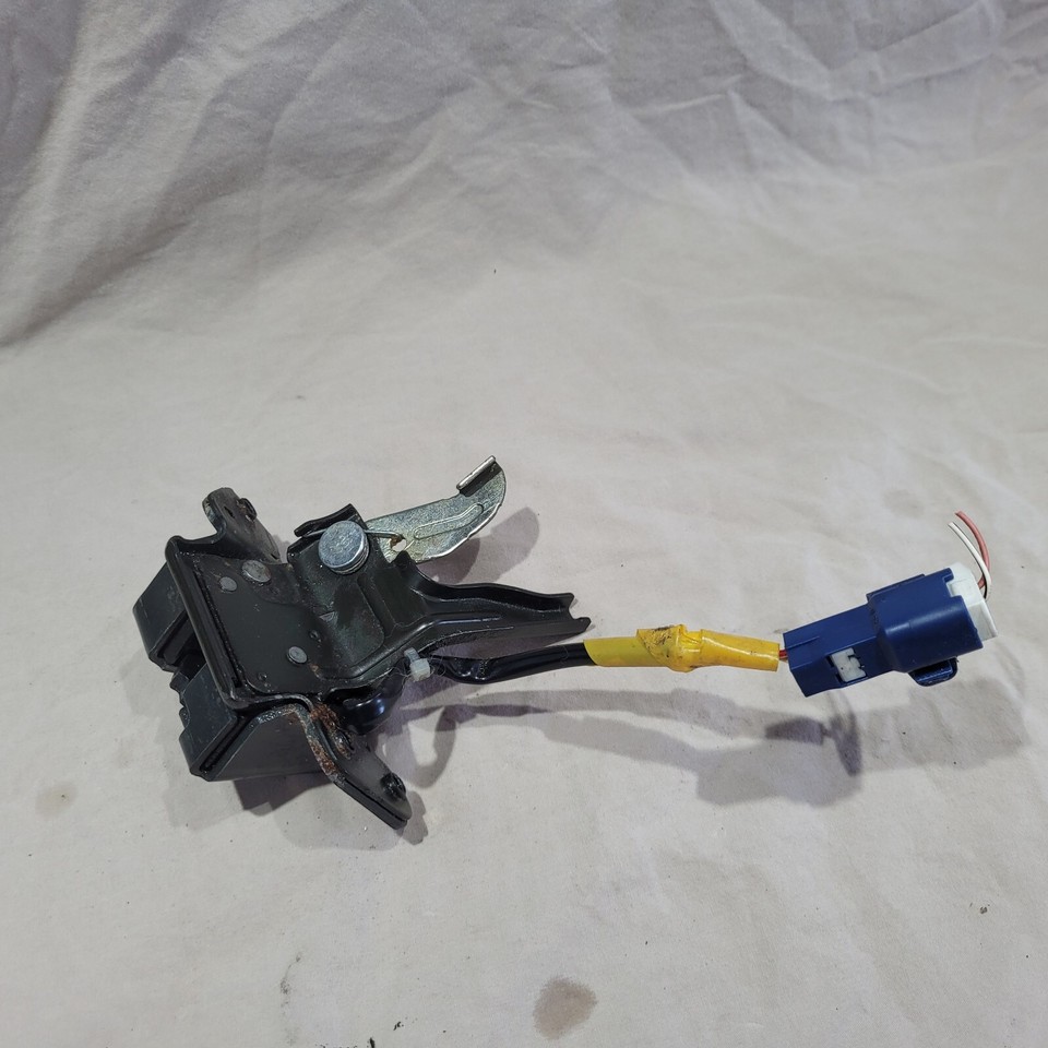 TOYOTA YARIS HATCHBACK 2006-2011 Trunk Latch Rear Liftgate Actuator ...