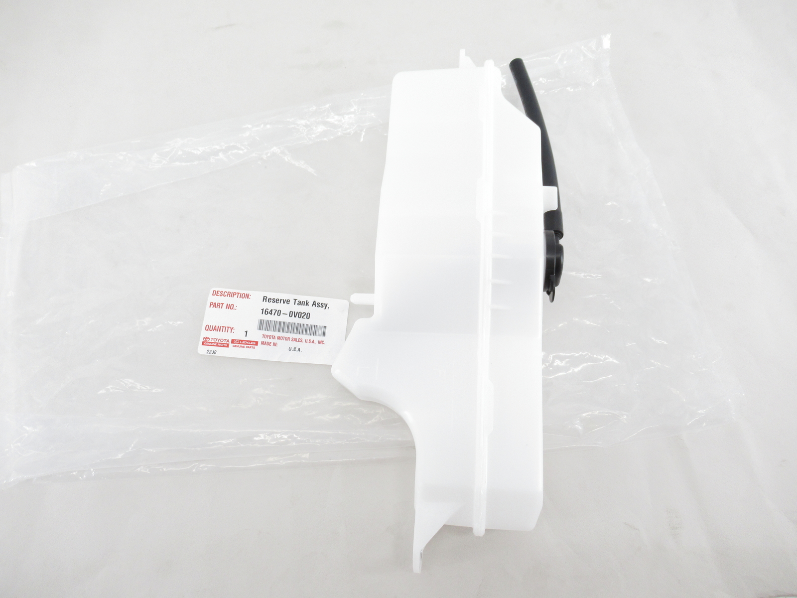Genuine OEM Toyota Lexus 16470-0V020 Coolant Reservoir Expansion Tank ...