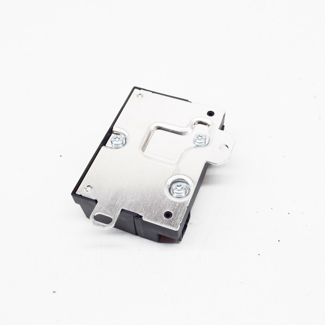Fuel Pump Control Unit MERCEDES C218 CLS 63 AMG A0009000104 for sale ...