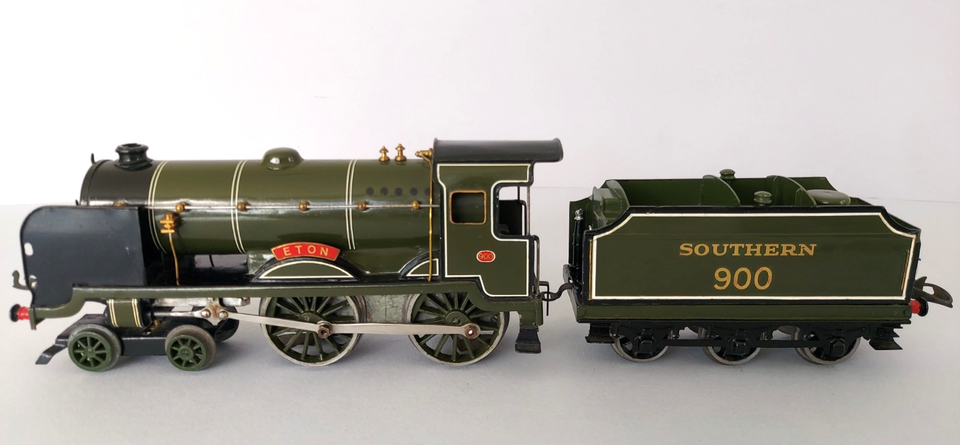 O Gauge HORNBY SERIES No. 4 Eton Locomotive Southern 900 - 3 Rail ...