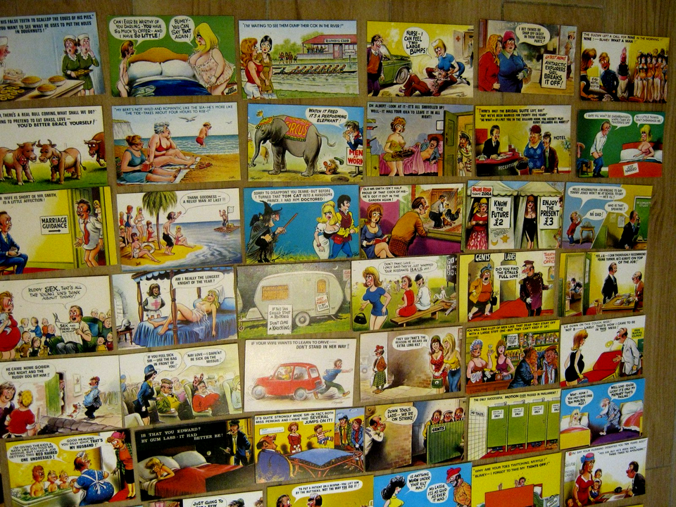 150 VINTAGE BAMFORTH BLACK TRIANGLE POSTCARDS-MY DADS COLLECTION LOT D ...