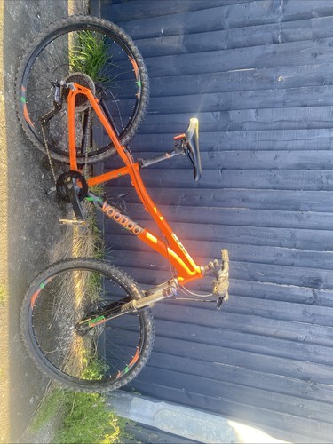 Neon Orange Voodoo Nzumbi 26 Inch Wheels Hard Tail Good Condition | eBay UK