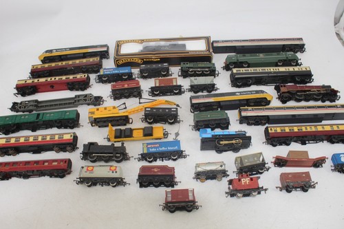 F x33 Vintage Triang OO Gauge Inc. Lima, Tri-ang Locos Boxed, The ...