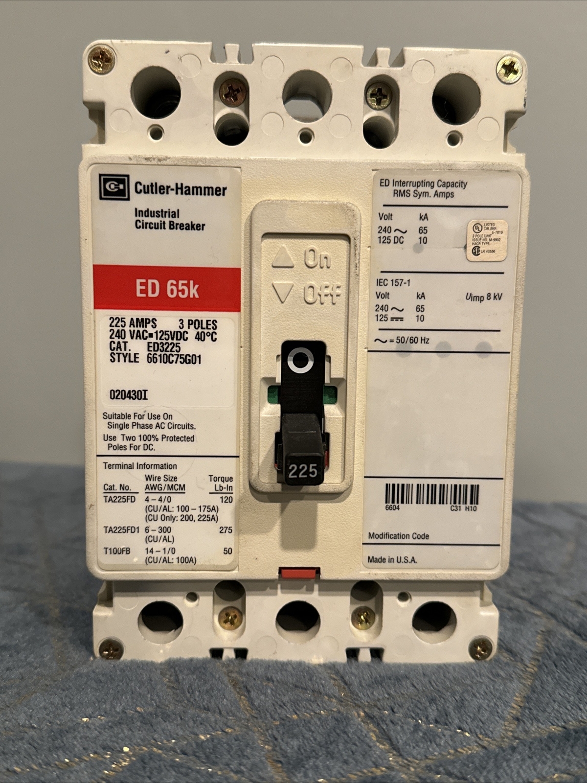 Eaton Cutler Hammer ED3225 225amp 3 pole circuit breaker type ED 65k ...