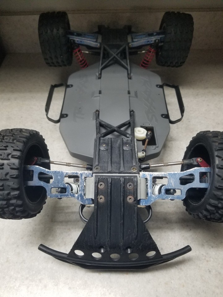 Rc Traxxas Slash 2wd 1:10 Chassis Roller Brand New Frame | eBay