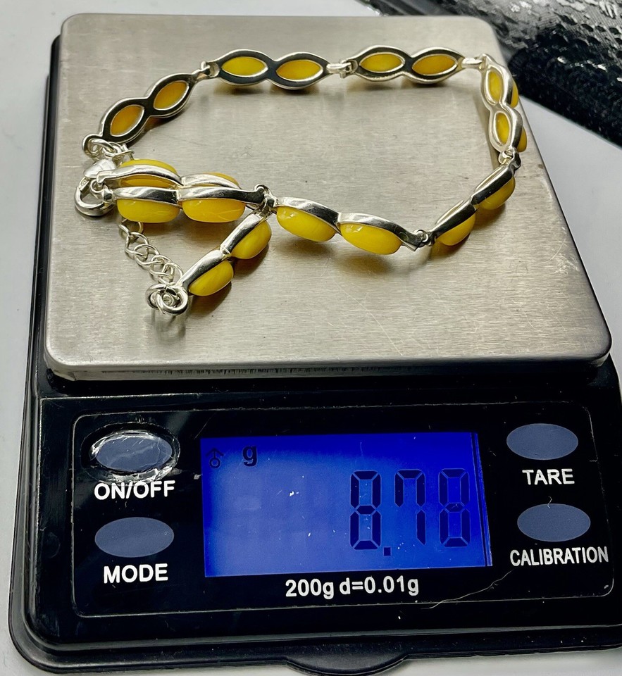A Beautiful Vintage Solid Sterling Silver 925 Bracelet with ...