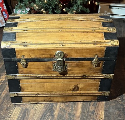 Chests & Trunks - Refinished Trunk