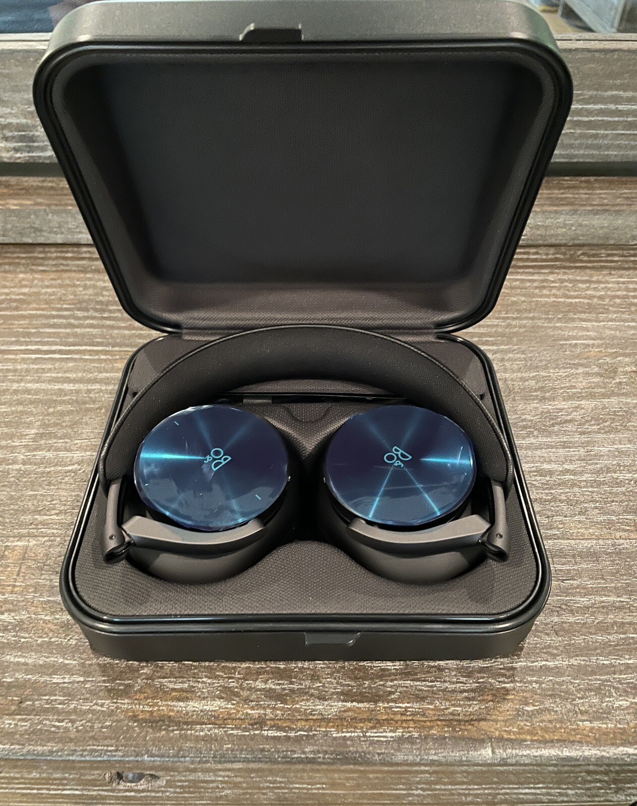 Brand New Bang Olufsen Beoplay H95 Over Ear Headphones - Black Tone | eBay