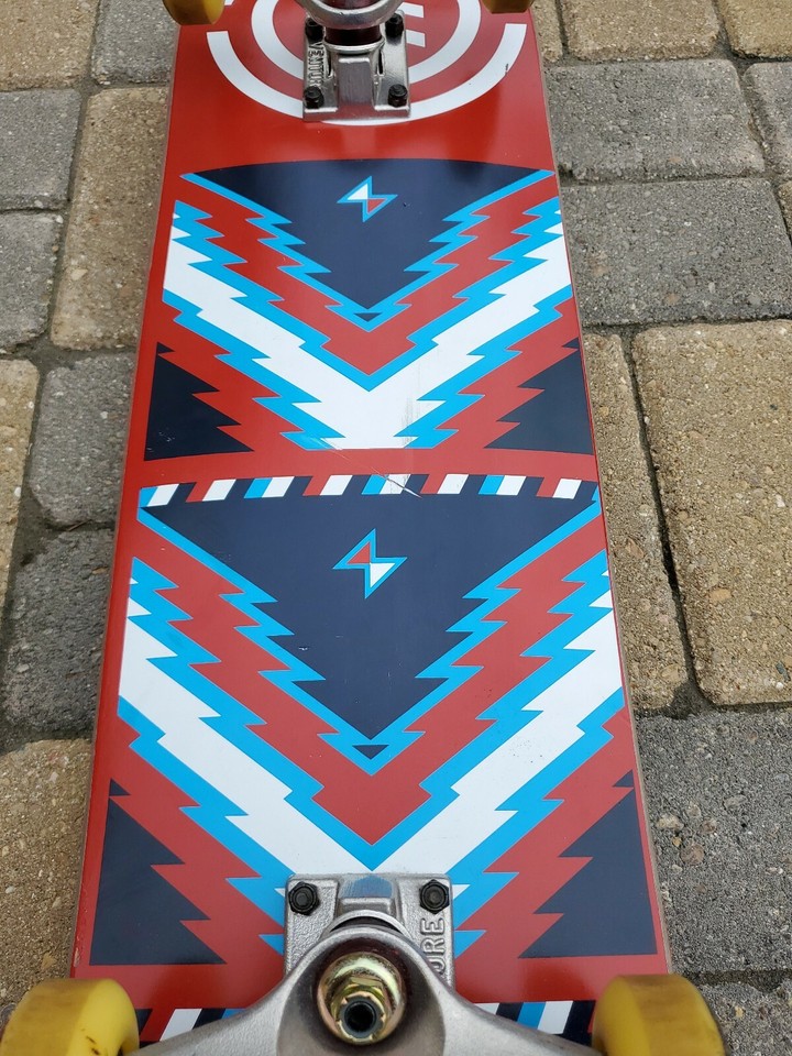RARE MIKE VALLELY ELEMENT AMERICANA SERIES SKATEBOARD SWEET GRAPHICS ...