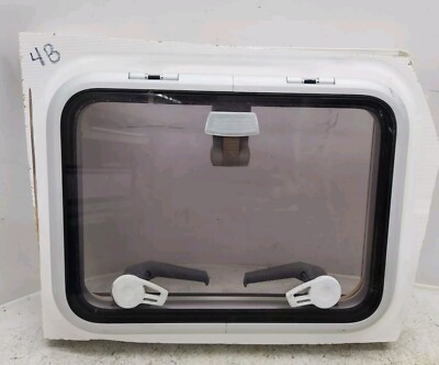 Lewmar sz 30 Low Profile Boat Hatch Ventilation Window 18" x 12-7/8 ...