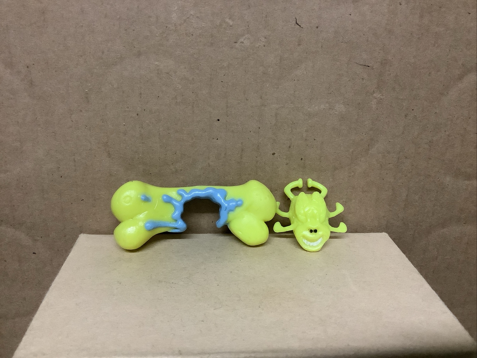 Vtg 1993 CAP Toys Mini Action FETCH Armstrong Stretch Dog Bone & Flea ...