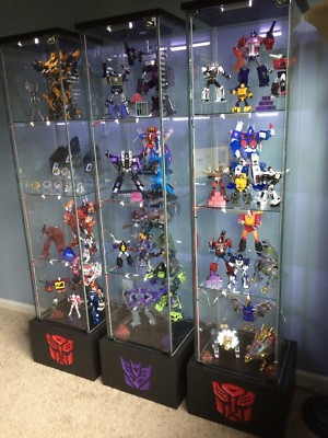 Custom Detolf Display Base for Transformers Masterpiece - Decepticon ...