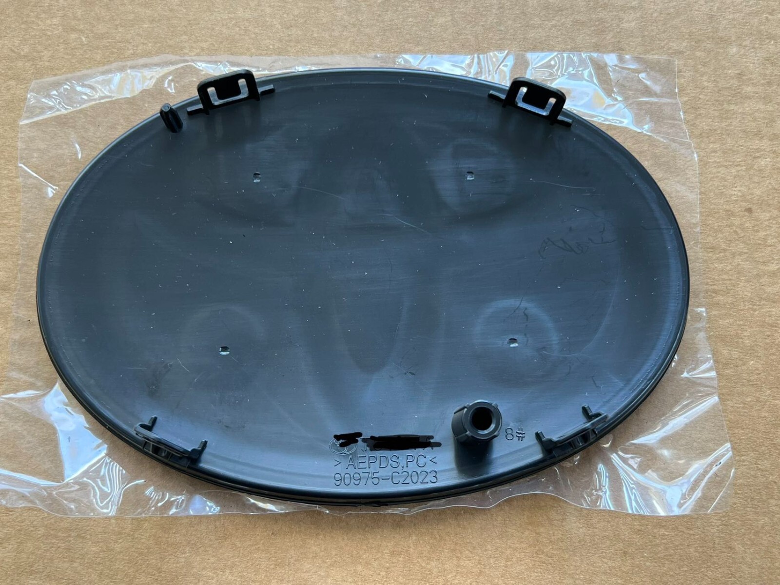 FOR TOYOTA COROLLA RAV4 CAMRY C-HR GRILL BLACK FRONT EMBLEM 90975-A2009 ...