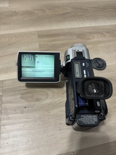 CLEANED AND TESTED TAPELESS Sony Handycam DCR-TRV17 Mini DV Camcorder ...