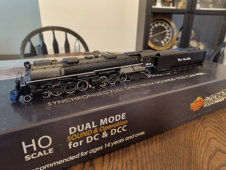 Broadway Limited Ho Scale Challenger | eBay