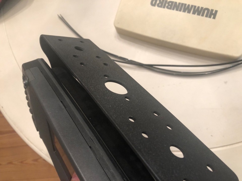 Humminbird 858c HD DI Fishfinder, Mount, Trolling Motor Transducer ...