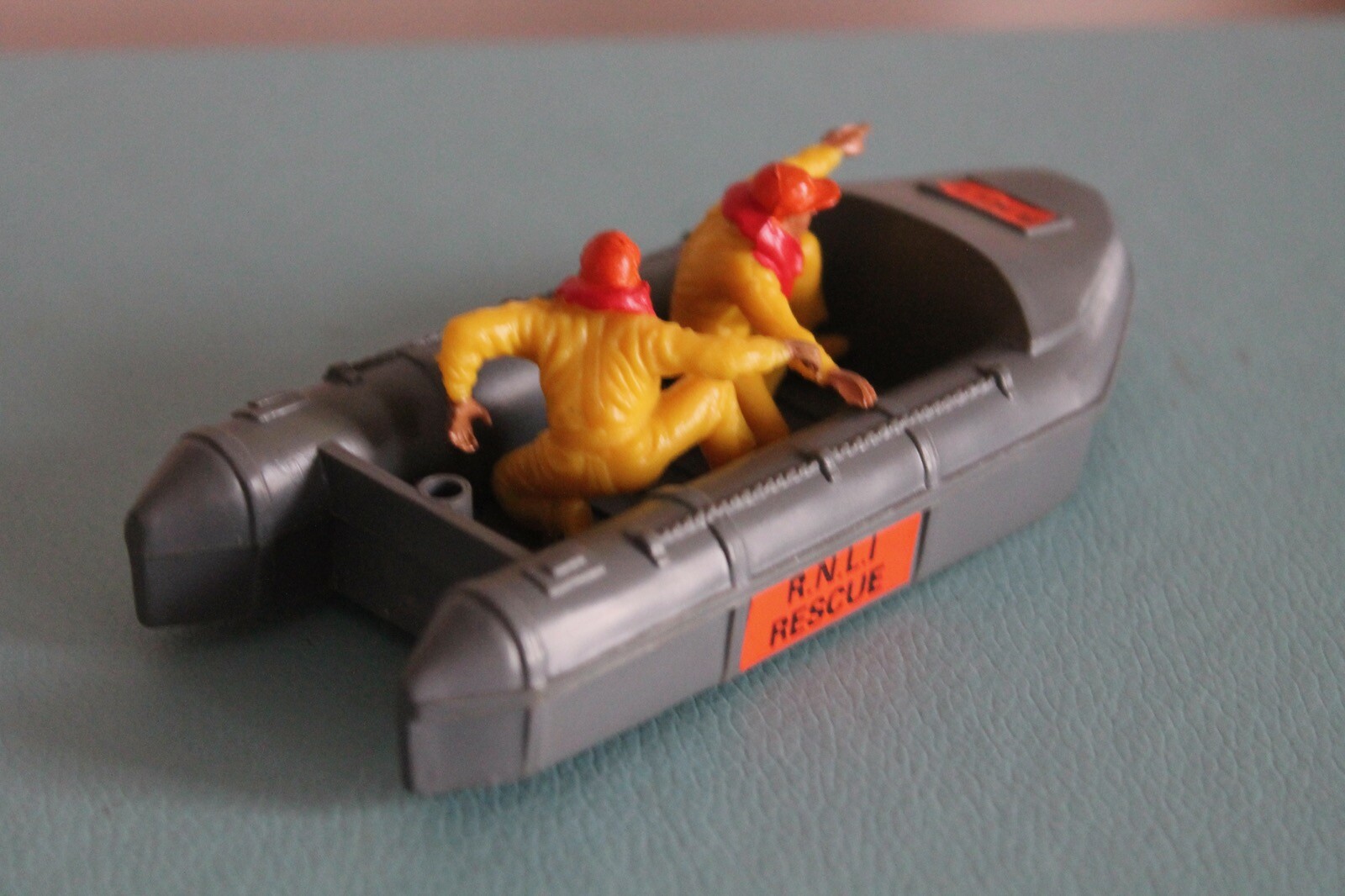 Britains Ltd 5” RNLI RESCUE LIFEBOAT Plastic Grey Toy Boat DINGHY 1973 ...