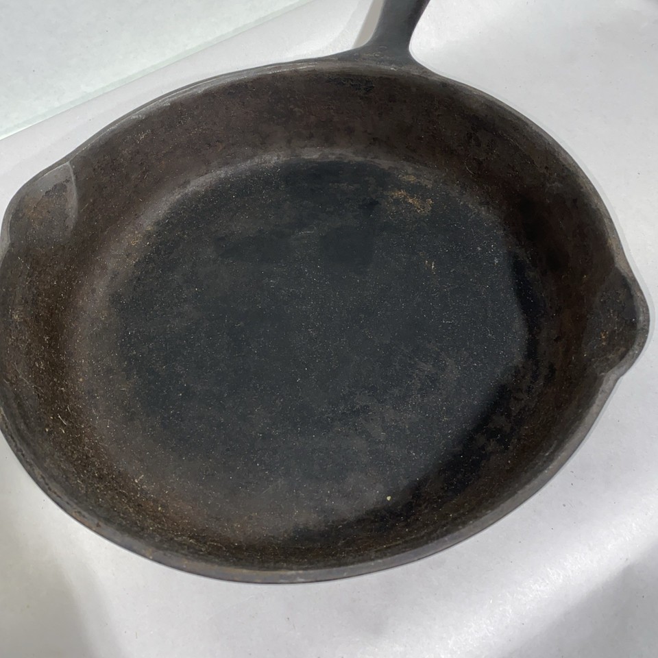 WAGNER WARE~SIDNEY, O~CAST IRON 10”SKILLET 1058 I collectable vintage ...