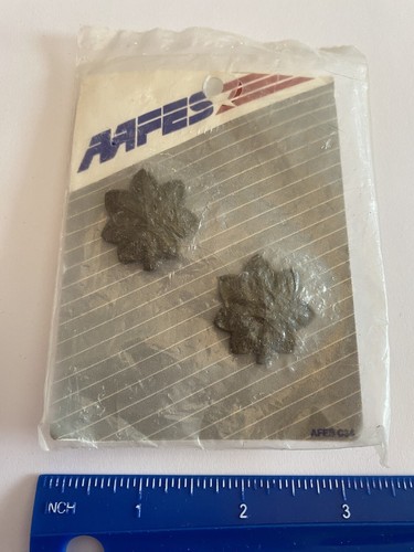Pair Of US Army Officer Major Rank Insignia Pins NOS INV9416 | eBay