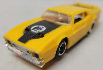 VINTAGE TYCO PRO BRASS PAN CHASSIS YELLOW BOSS MUSTANG MACH 1 #12 HO ...