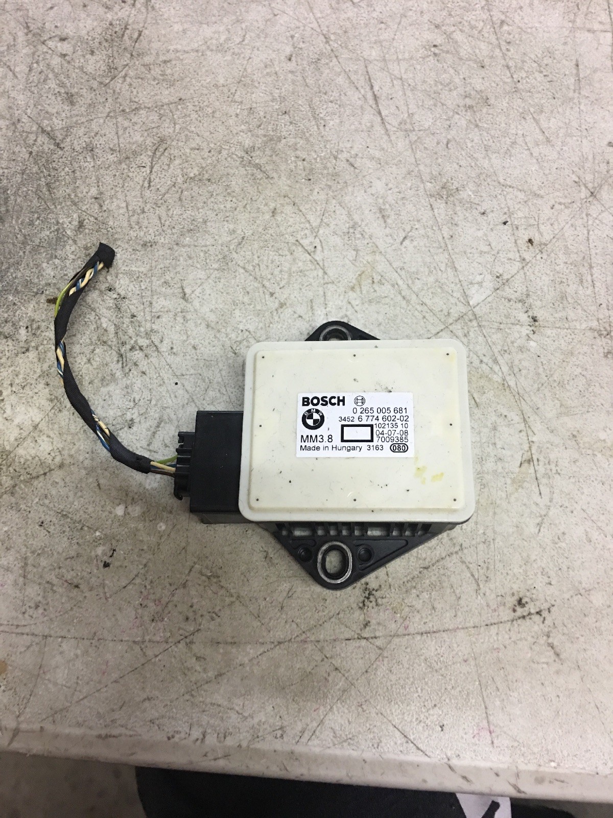 2008-BMW 535xi 528 E60 OEM BOSCH SPEED SENSOR YAW RATE MODULE UNDER ...
