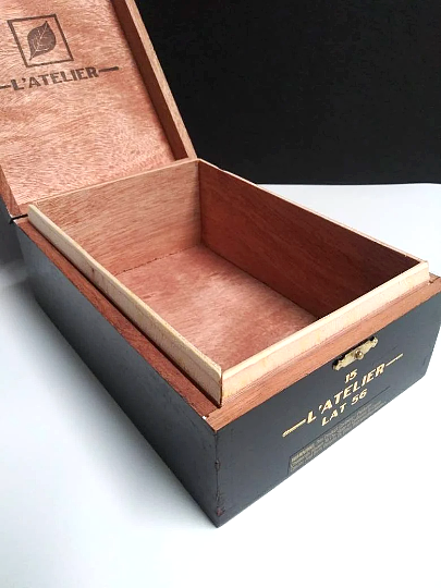 L'Atelier Empty Black Lacquered Wood Cigar Box for Crafting, Wedding ...