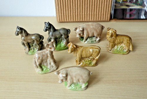 WADE ENGLISH WHIMSIES SET 6. 1975. 7 ANIMALS COLLIE, COW, 2 PIGS,2 ...