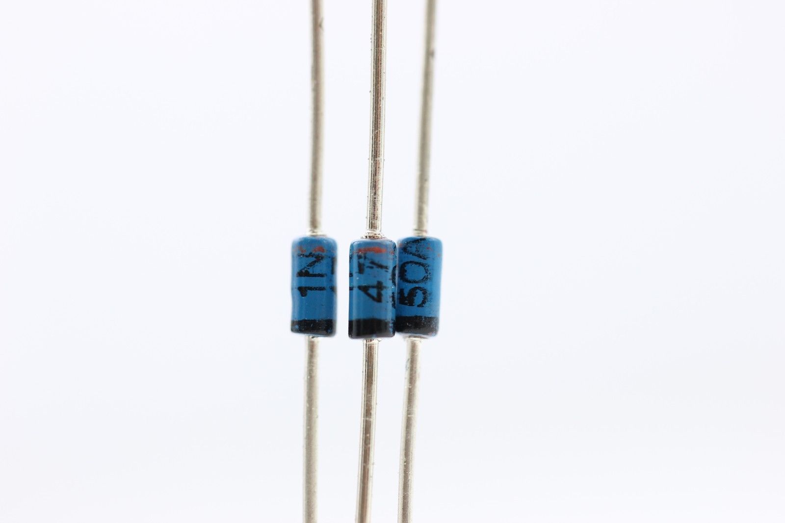 1N4750A ZENER DIODE NOS( New Old Stock ) 1PC. C463U53F200618 | eBay
