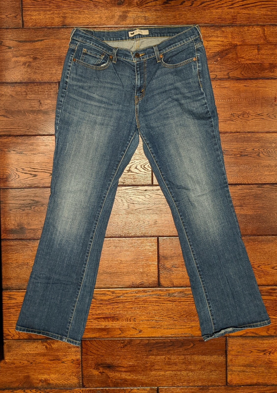 Levi's 515 Medium Wash Distressed Boot Cut Flap Pocke… - Gem