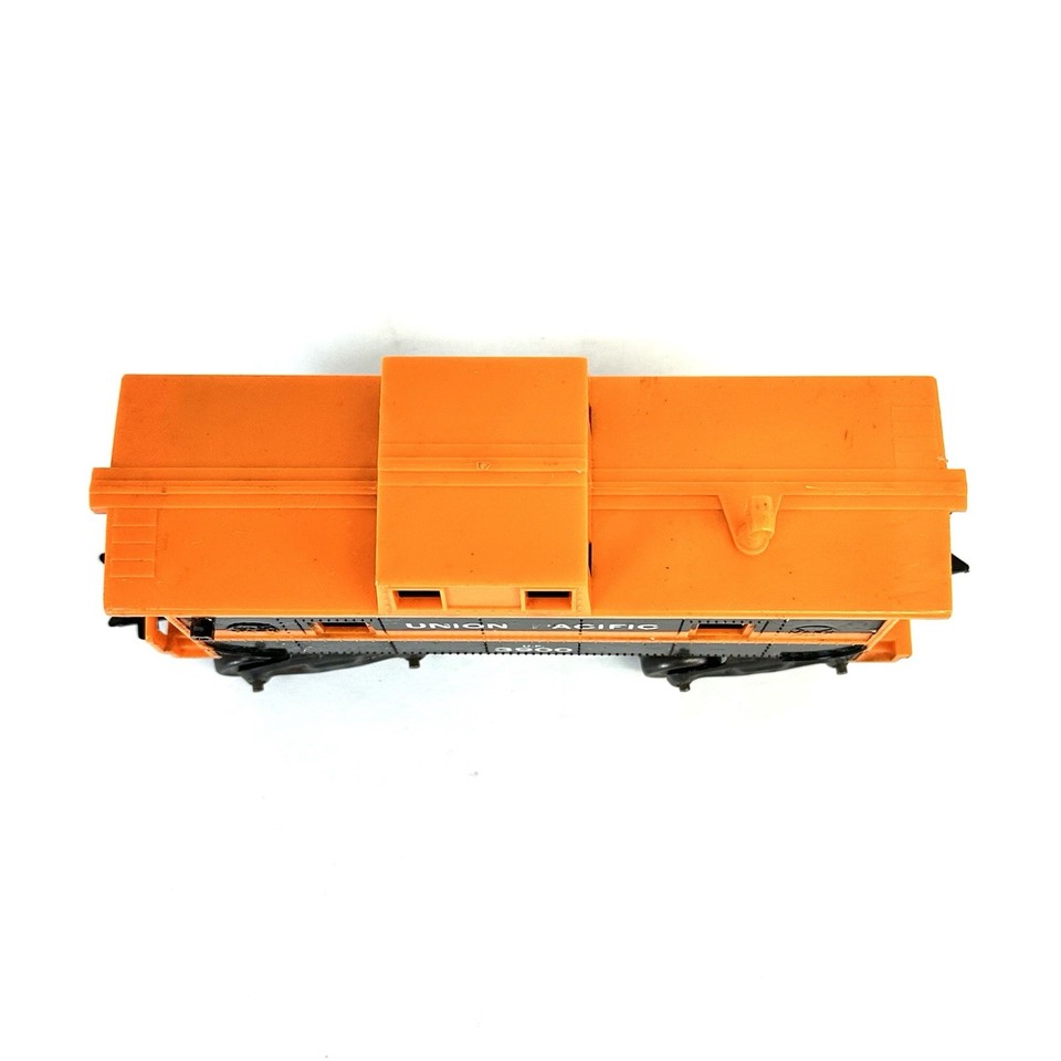 Vintage MARX Toys Union Pacific UP 3900 Caboose, Orange Black, 8 Wheels ...