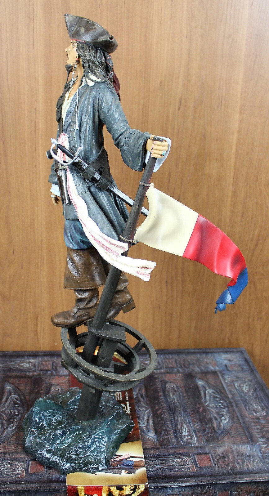 DISNEY STORE PIRATES OF THE CARIBBEAN CAPTAIN JACK SPARROW 22" RESIN ...