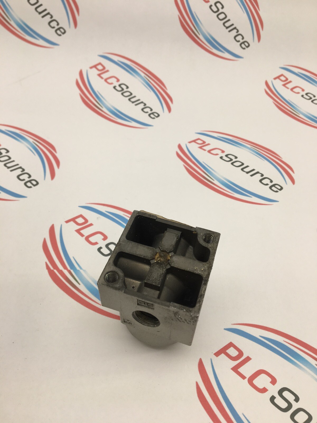 SMC VTA315-02 AIR OPERATED VALVE | eBay