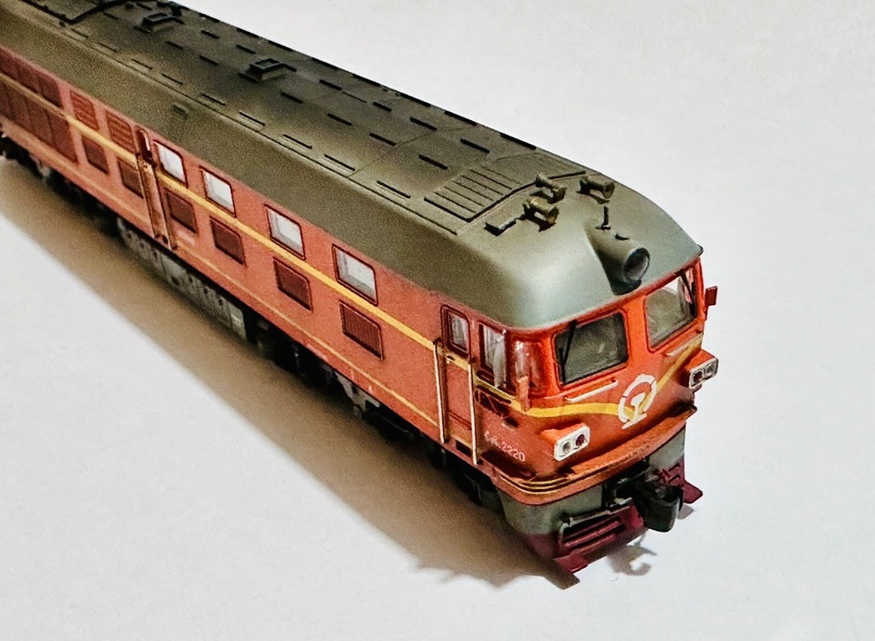 CHINA N Scale CMR DF4B 2220 Diesel Loco 濟局西段 Factory Weather New 1:160 ...