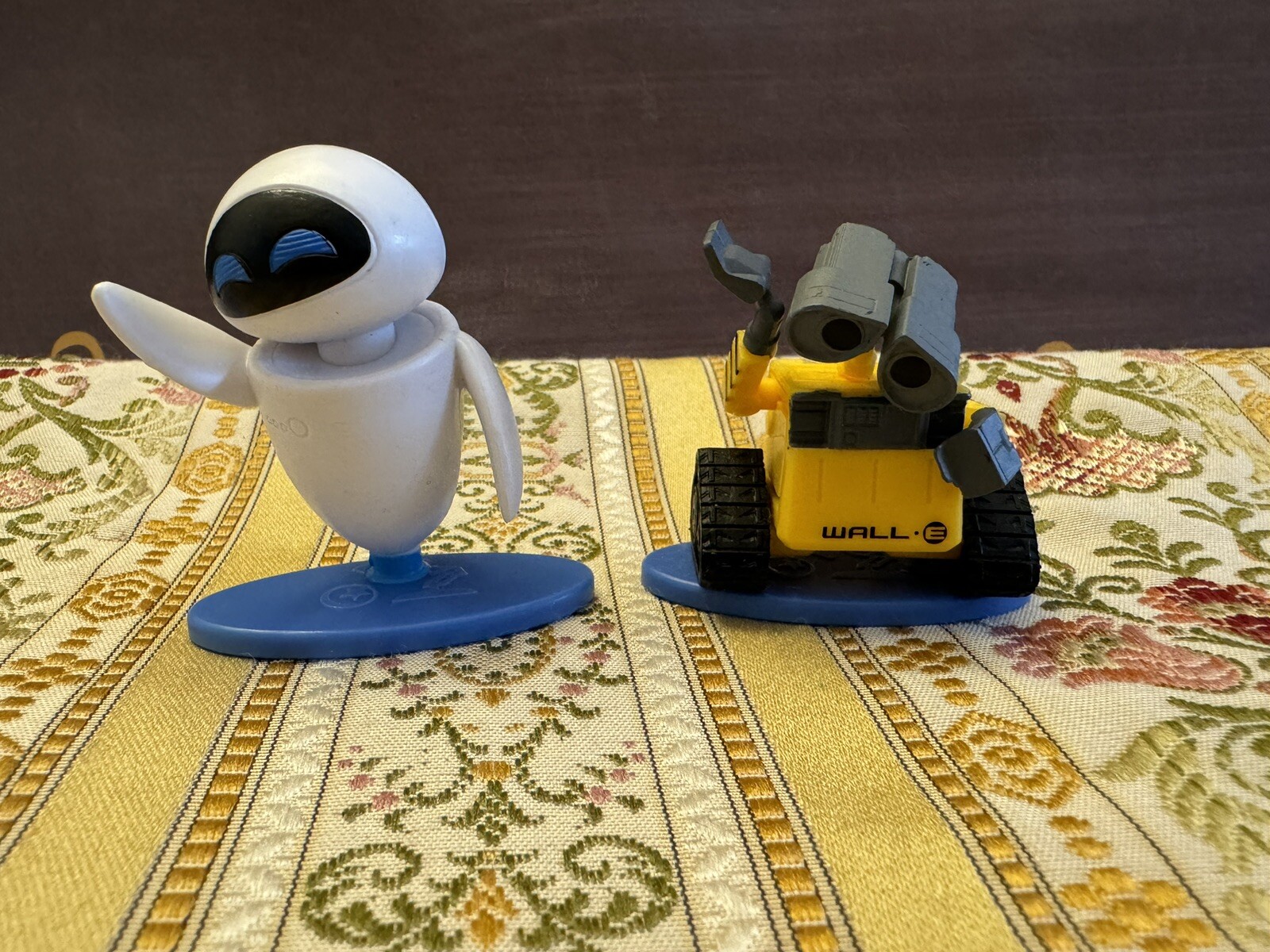 Disney Pixar Wall-E Movie Micro Collection Toys Mini Figures Eve Set of ...