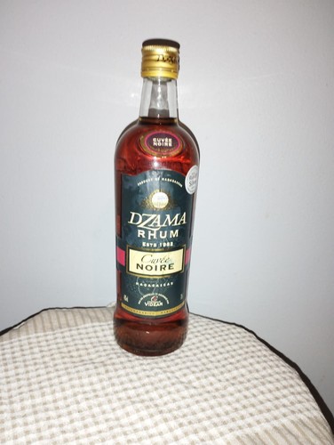 RHUM DZAMA 40° CUVÉE NOIRE 70CL Madagascar Soaartshop | eBay