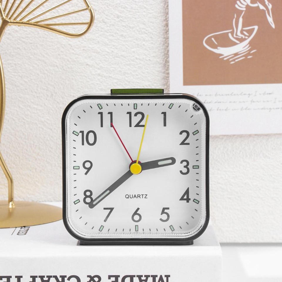 Battery Operated Quartz Home Decor Number Clock Bedside Clocks Alarm ...