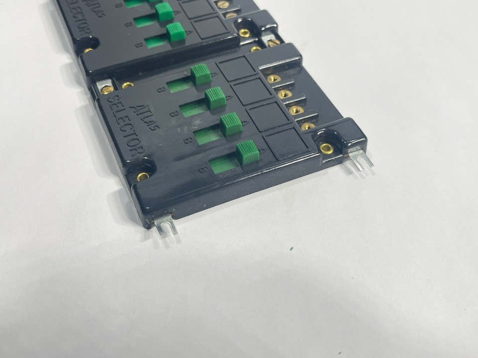 3 HO scale: Atlas #215 Selector switch control box's. VINTAGE, LN MADE ...