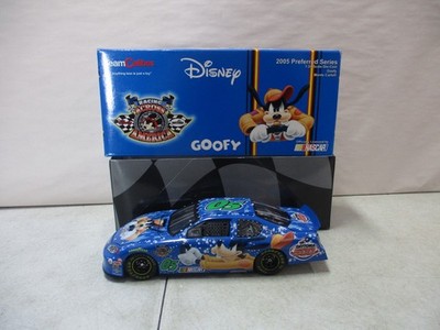 2005 Team Caliber Disney Racing Across America Goofy 1/24 | eBay