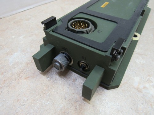 RT-1439 VRC Sincgars Military Radio Battery Tray CY-8664 AN/ VRC 87/88C ...